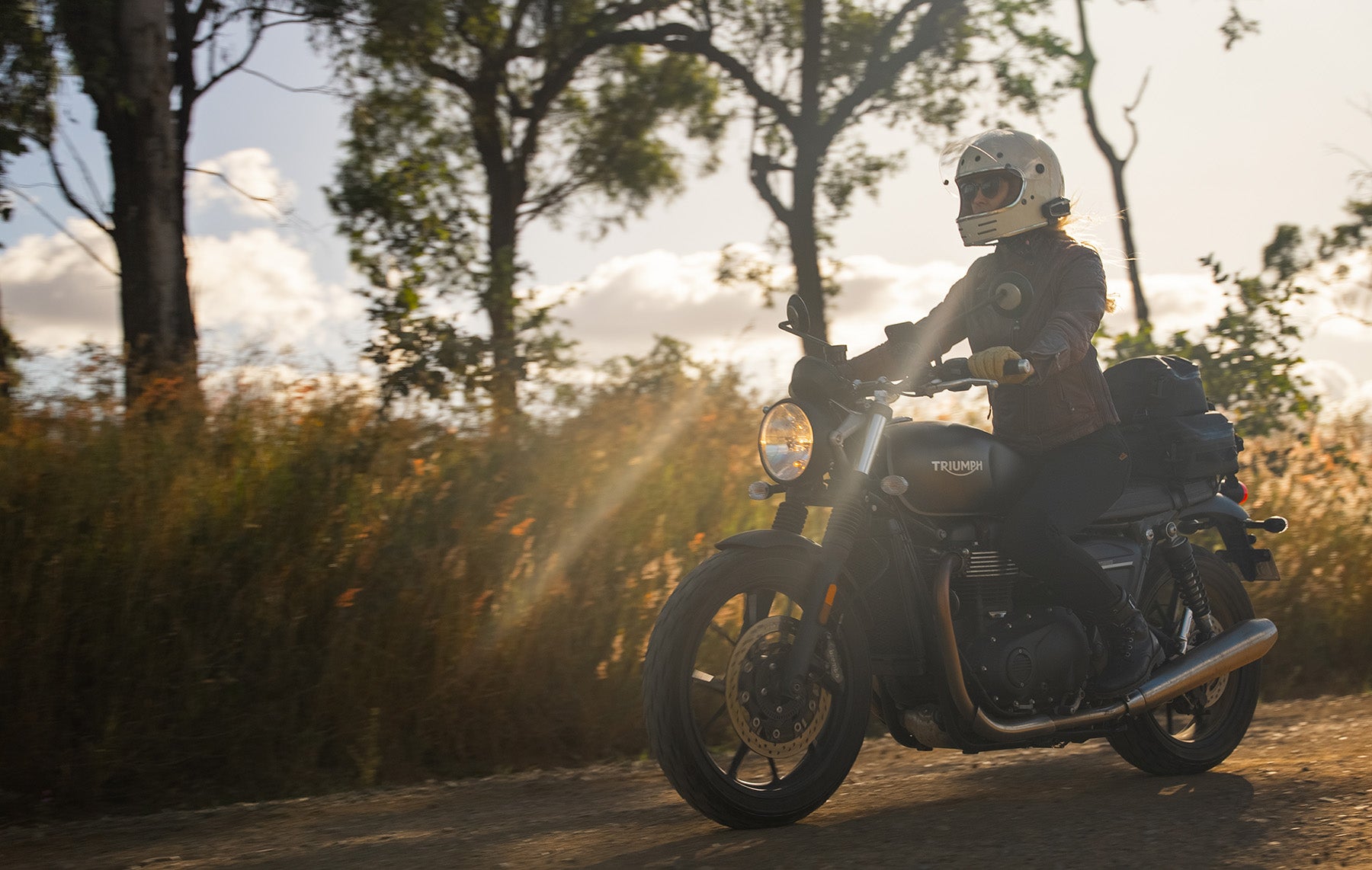 MotoGirl Lara Cargo Motorcycle Pants | Peak Moto